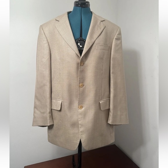 Andrew Fezza | Suits & Blazers | Andrew Fezza Mens Tan Silk And Super ...